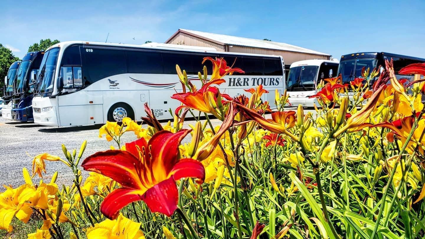 H&R Luxury Motorcoach - Escorted Motorcoach Tours for Over 37 Years